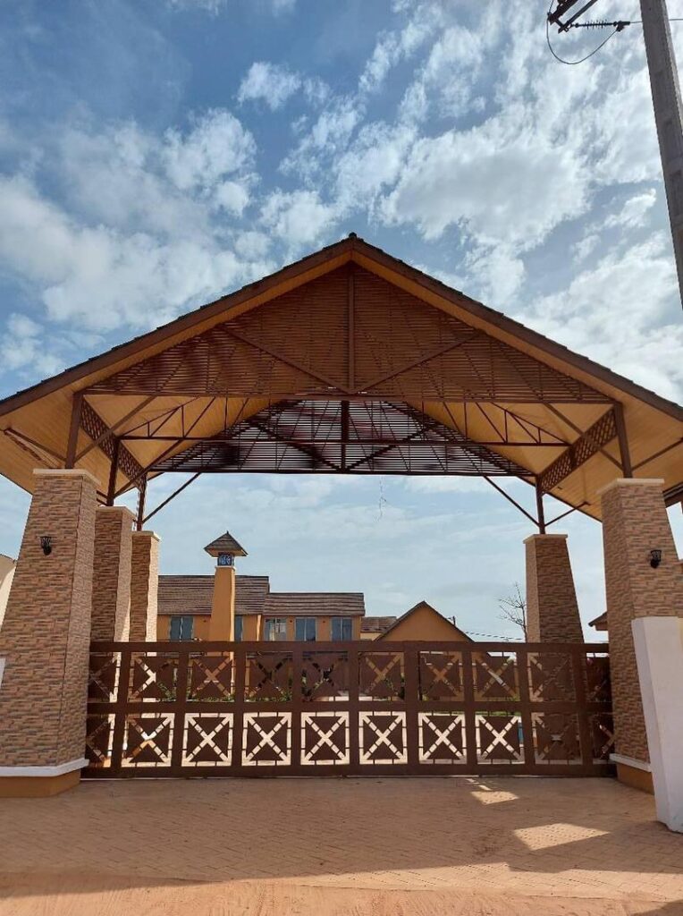 2 & 3 Bedroom Kaba Duplex Villas | Old Yundum | Airport Residence ...